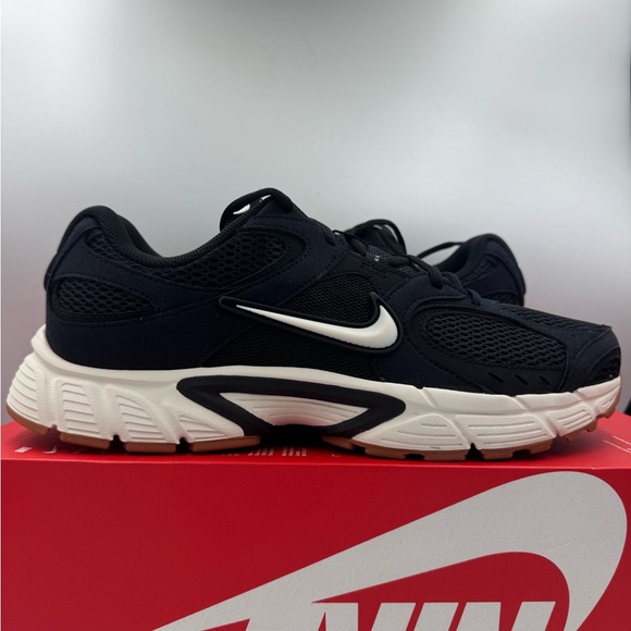 Nike | Shoes | Nike V5 Rnr Black Gum Brand New Size 2 | Poshmark